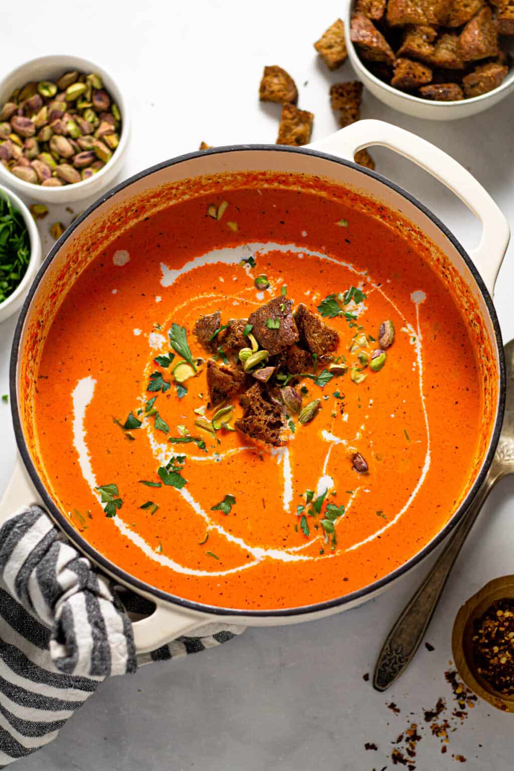 Roasted Red Pepper Soup | Midwest Foodie