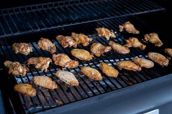 The Easiest Smoked Chicken Wings Recipe - Midwest Foodie