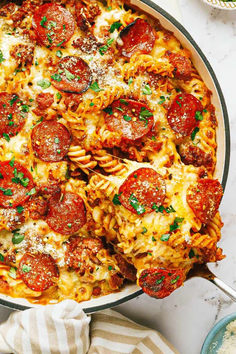 Pepperoni and Sausage Pizza Pasta - Midwest Foodie